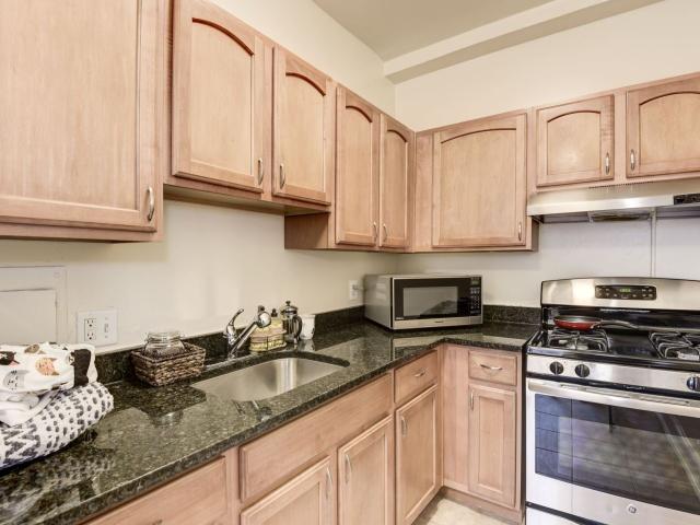 1 BR, 1 BA Apartment 3032 Rodman Street Northwest Unit 35, Washington, DC 20008