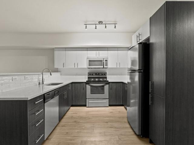 1 BR, 1 BA Apartment 3036 16th Ave W unit, Seattle, WA 98119