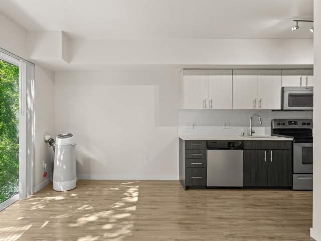 1 BR, 1 BA Apartment 3036 16th Ave W unit, Seattle, WA 98119