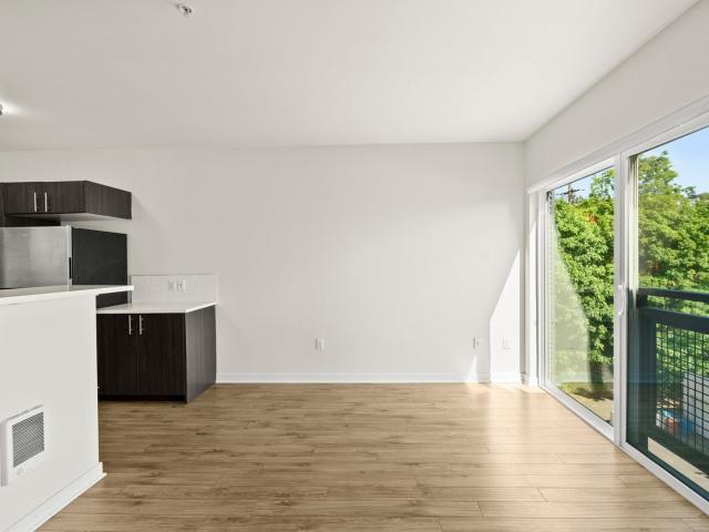 1 BR, 1 BA Apartment 3036 16th Ave W unit, Seattle, WA 98119