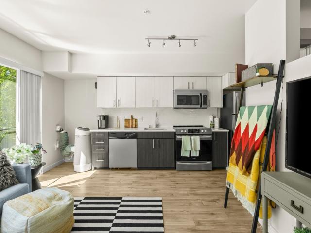 1 BR, 1 BA Apartment 3036 16th Ave W unit, Seattle, WA 98119