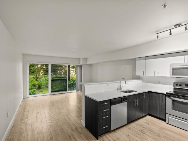 1 BR, 1 BA Apartment 3036 16th Ave W unit, Seattle, WA 98119