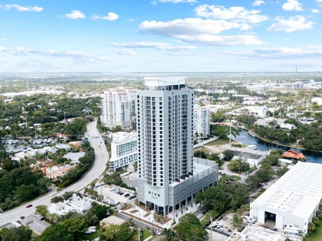 1 BR, 1 BA Apartment 307 SW 5th Street Unit 715, Fort Lauderdale, FL 33315