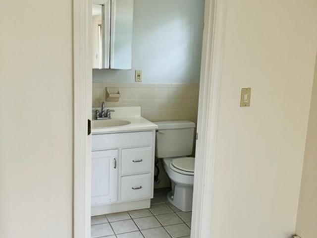 1 BR, 1 BA Apartment 3040 Falmouth Road, Unit A4, Barnstable, MA 02655