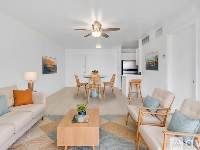 1 BR, 1 BA Apartment 3040 NE 16th Ave, Unit A101, Oakland Park, FL 33334