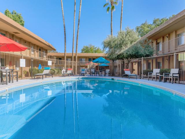 1 BR, 1 BA Apartment 3041 N Country Club Rd Unit 201, Tucson, AZ 85716