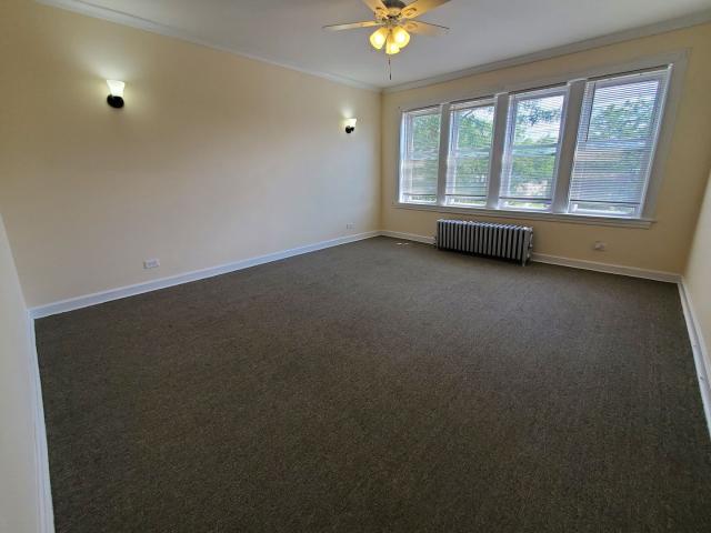 1 BR, 1 BA Apartment 3056 W. Irving Park Road, Chicago, IL 60618