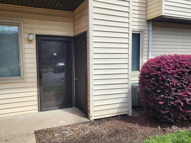 1 BR, 1 BA Apartment 306 Pacific Drive, Unit 306, Hampton, VA 23666