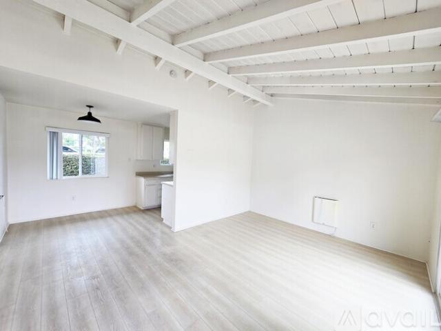 1 BR, 1 BA Apartment 3080 Lincoln St, Unit 1, Carlsbad, CA 92008