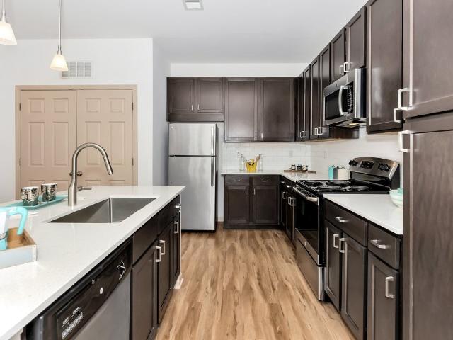 1 BR, 1 BA Apartment 30 Gates Mill St NW Unit 133, Huntsville, AL 35806
