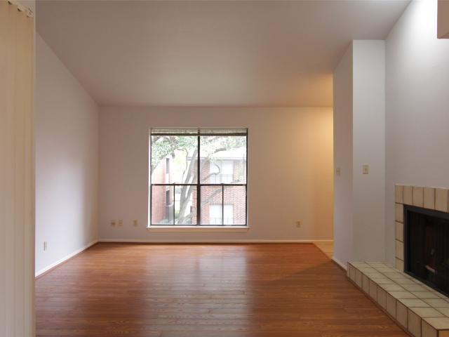 1 BR, 1 BA Apartment 3100 Walnut Bend Lane, Houston, TX 77042