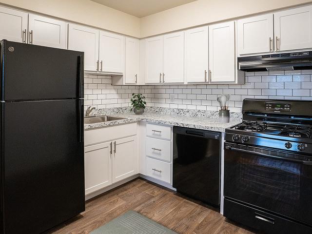 1 BR, 1 BA Apartment 3100 Terwood Rd Unit B 015, Willow Grove, PA 19090
