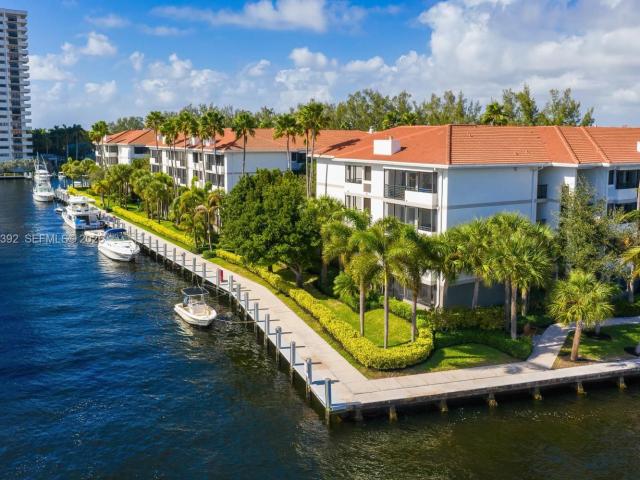 1 BR, 1 BA Apartment 3101 Port Royale Boulevard, Fort Lauderdale, FL 33308