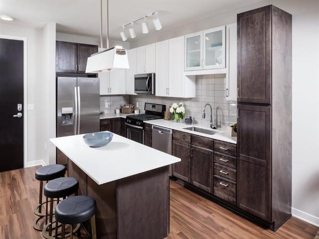 1 BR, 1 BA Apartment 3118 W Lake St, Minneapolis, MN 55416