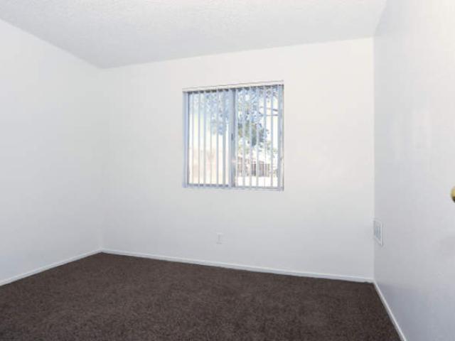 1 BR, 1 BA Apartment 3120 S Wynn Rd, Las Vegas, NV 89102