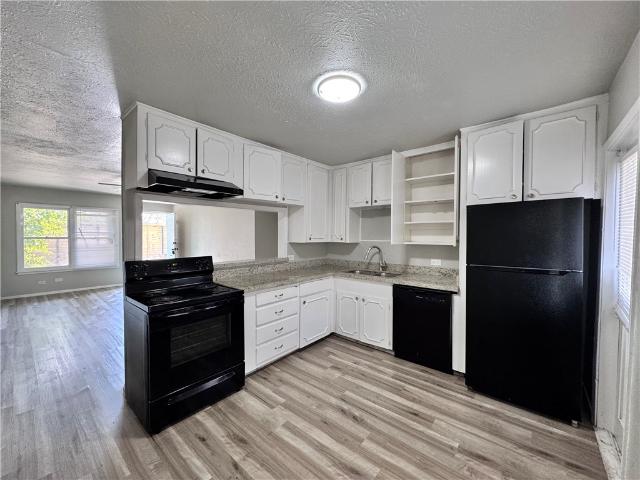 1 BR, 1 BA Apartment 3120 Santa Fe Street, Corpus Christi, TX 78404