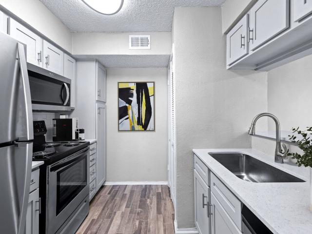1 BR, 1 BA Apartment 3146 West Northgate Drive Unit 2092, Irving, TX 75062
