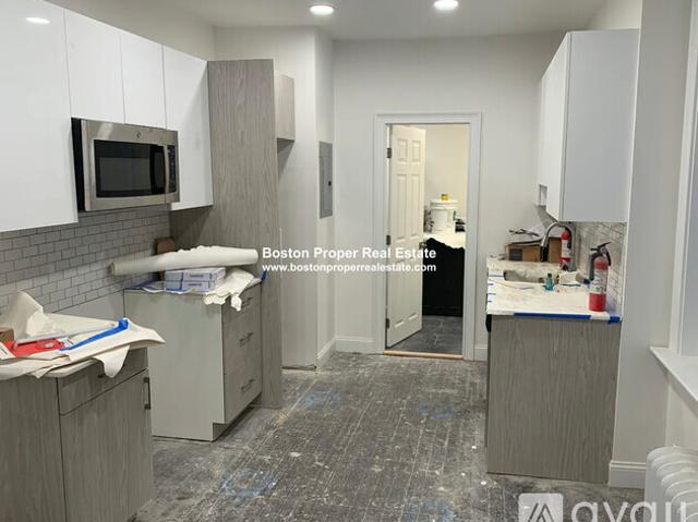 1 BR, 1 BA Apartment 31 Temple St, Unit 2K, Boston, MA 02114