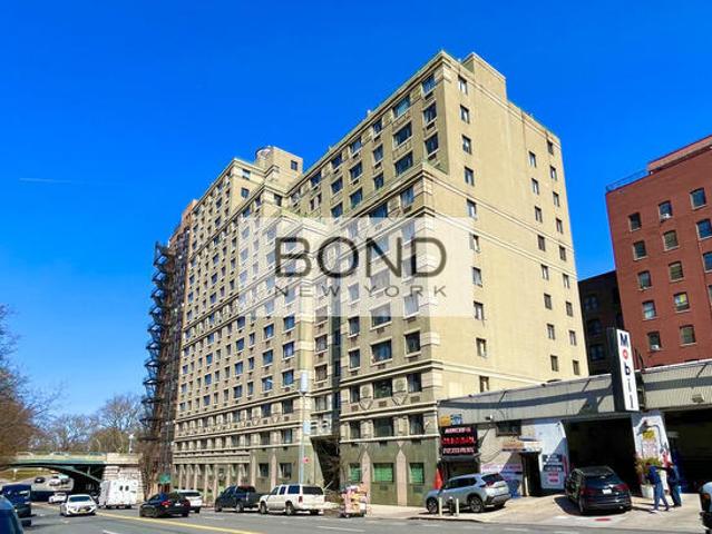 1 BR, 1 BA Apartment 323 W 96th St, New York, NY 10025