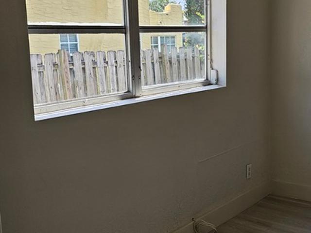 1 BR, 1 BA Apartment 323 Kenilworth Blvd, Unit 319.5, West Palm Beach, FL 33405