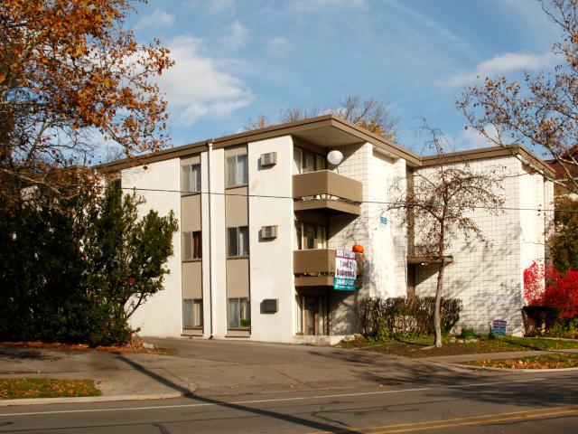 1 BR, 1 BA Apartment 323 Packard St, Ann Arbor, MI 48104