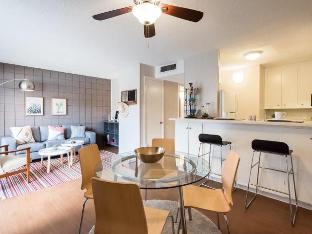 1 BR, 1 BA Apartment 3212 Red River Street, Austin, TX 78705