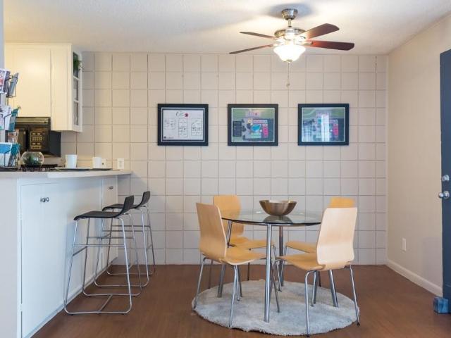 1 BR, 1 BA Apartment 3212 Red River Street, Austin, TX 78705