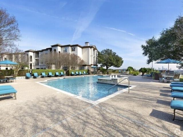 1 BR, 1 BA Apartment 3217 Manor Rd, Austin, TX 78723