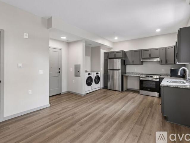 1 BR, 1 BA Apartment 321 6th Street East, Unit 5, Hastings, MN 55033