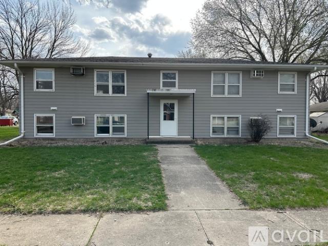 1 BR, 1 BA Apartment 321 Delaware Ave SW, Unit 1, Orange City, IA 51041