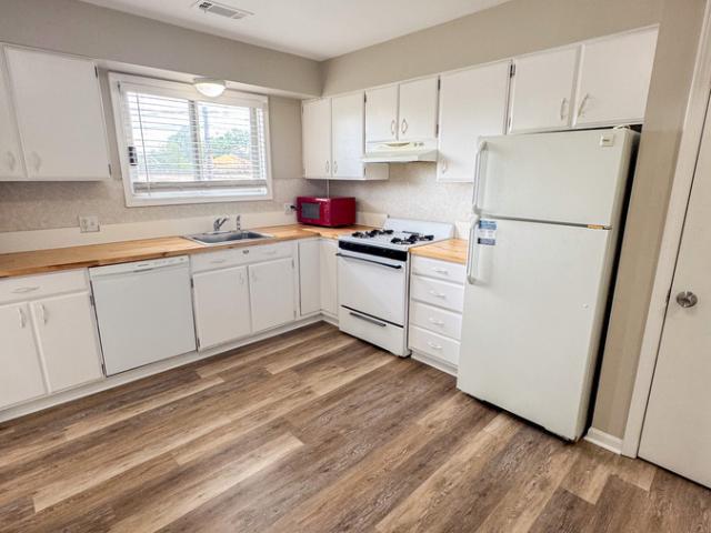 1 BR, 1 BA Apartment 321 Fountain St NE, Grand Rapids, MI 49503
