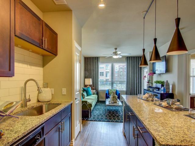 1 BR, 1 BA Apartment 3227 Keller Springs Rd, Carrollton, TX 75006