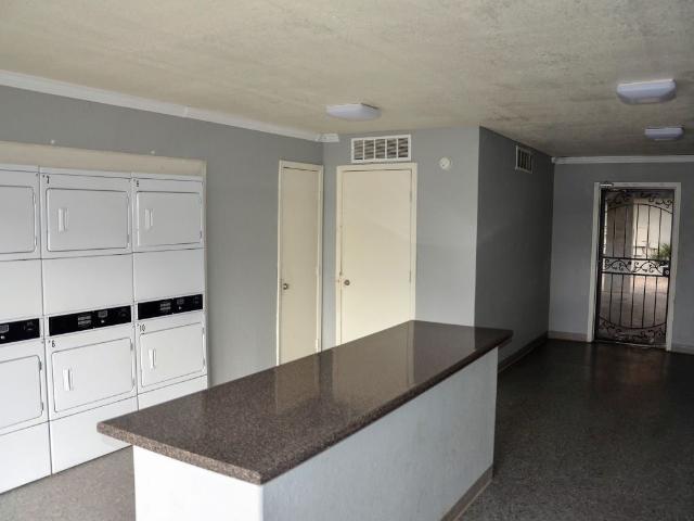1 BR, 1 BA Apartment 3230 East Roosevelt Street Unit 140, Phoenix, AZ 85008