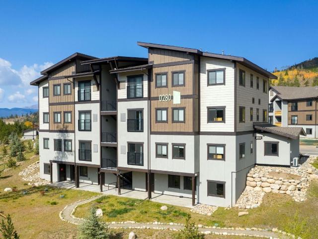 1 BR, 1 BA Apartment 3245 N 37th St Unit 101, Milwaukee, WI 53216