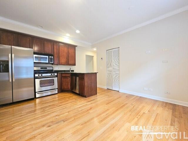 1 BR, 1 BA Apartment 3246 N Clifton Ave, Unit 1 bed, Chicago, IL 60657