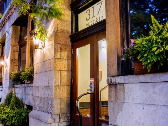 1 BR, 1 BA Apartment 325 East 8th Street Unit 508, Cincinnati, OH 45202