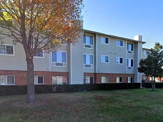 1 BR, 1 BA Apartment 3260 Bickers Street, Dallas, TX 75212