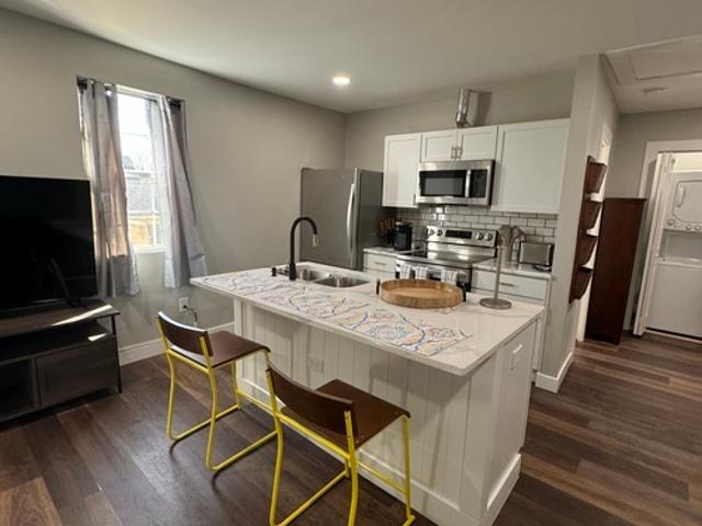 1 BR, 1 BA Apartment 328 N Euclid Ave, Unit D, Indianapolis, IN 46201