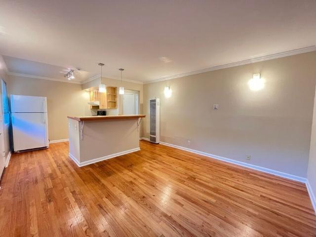 1 BR, 1 BA Apartment 329 Lester Avenue, Oakland, CA 94606