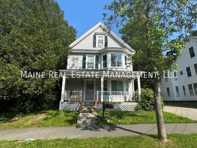 1 BR, 1 BA Apartment 32 Cottage St. Apt Bangor, ME 04401