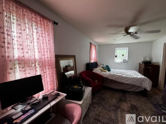 1 BR, 1 BA Apartment 32 Winston Ave, Unit In law above garage, Bourne, MA 02532