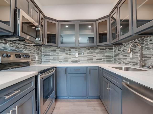 1 BR, 1 BA Apartment 333 W Queen St, Inglewood, CA 90301