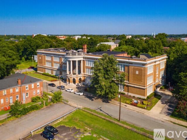 1 BR, 1 BA Apartment 333 Harrison St, Unit 208, Petersburg, VA 23803