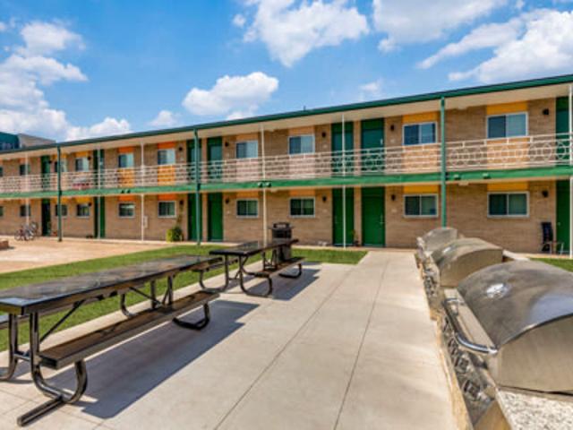 1 BR, 1 BA Apartment 3300 Manor Rd Unit 1 154, Austin, TX 78723