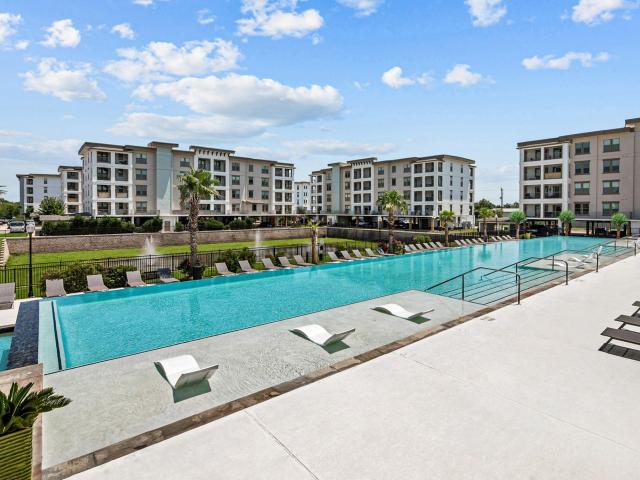 1 BR, 1 BA Apartment 3300 Towers Blvd Unit 1354, Seabrook, TX 77586