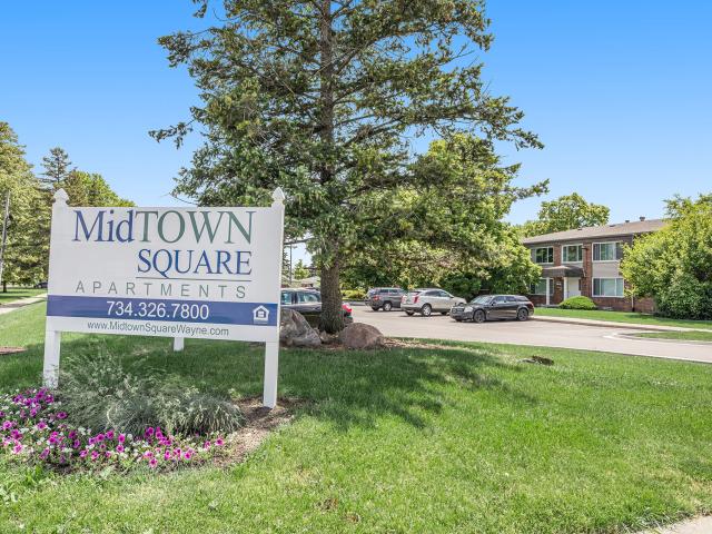 1 BR, 1 BA Apartment 33095 Forest Street Unit 05 235, Wayne, MI 48184