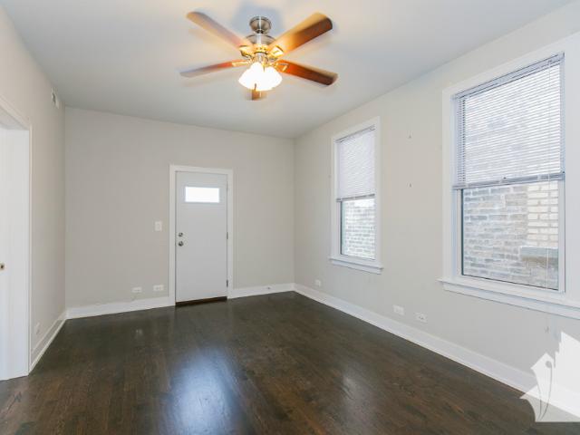 1 BR, 1 BA Apartment 3309 North Southport Avenue, Chicago, IL 60657