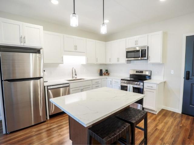1 BR, 1 BA Apartment 330 East Palm Street Unit 414, Duluth, MN 55811