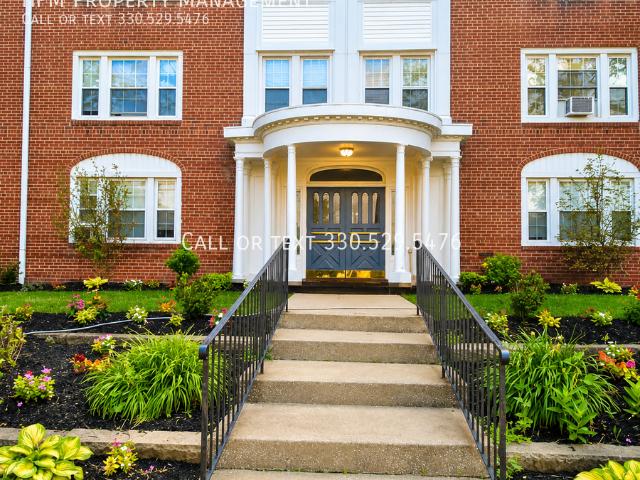 1 BR, 1 BA Apartment 3363 Warrensville Center Rd, Shaker Heights, OH 44122