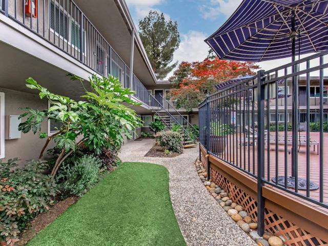 1 BR, 1 BA Apartment 3366 Mt Diablo Blvd Unit A 29, Lafayette, CA 94549